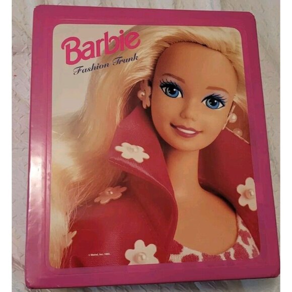 Mattel | Toys | 5 Piece Lot Vintage Barbie Ken Dolls 980 90s Case ...